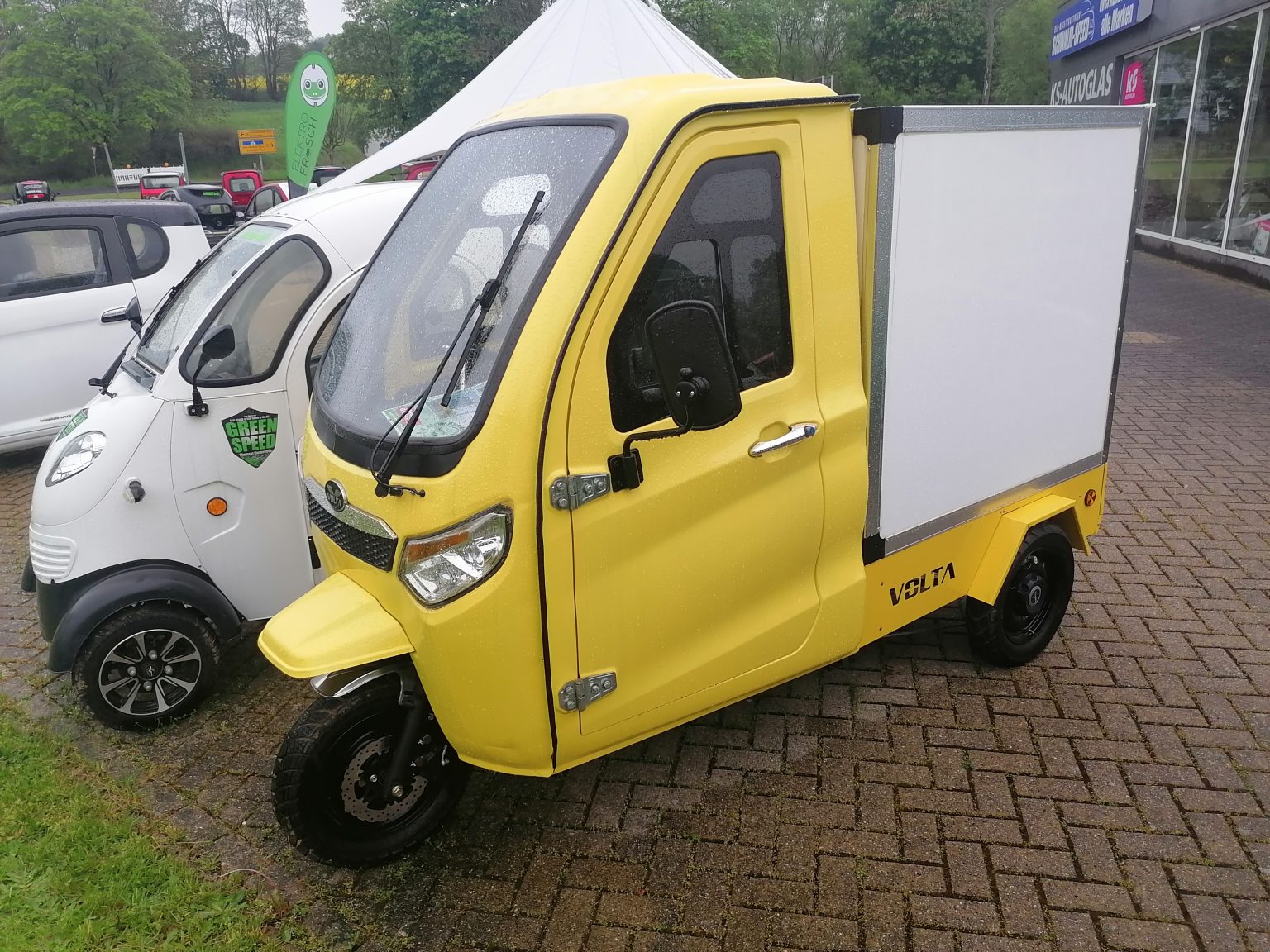 3-Rad BEN Transporter mit Kofferaufbau VOLTA – Greenspeed