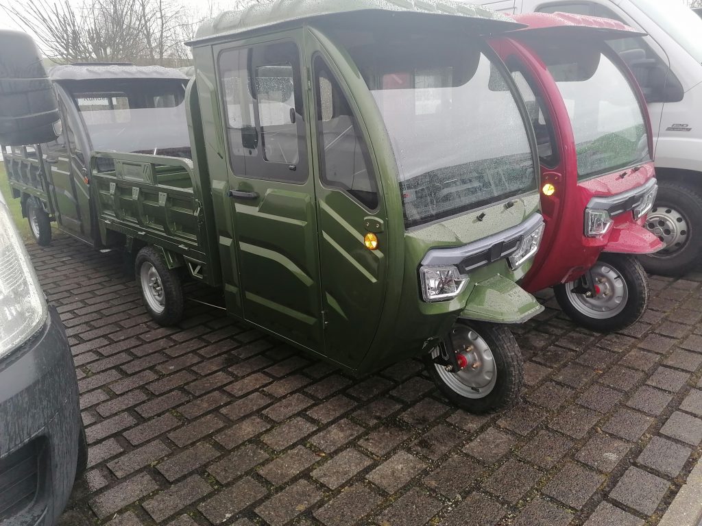 3-Rad Cargo Premium mit Kabine und Pritsche Kipper – Greenspeed