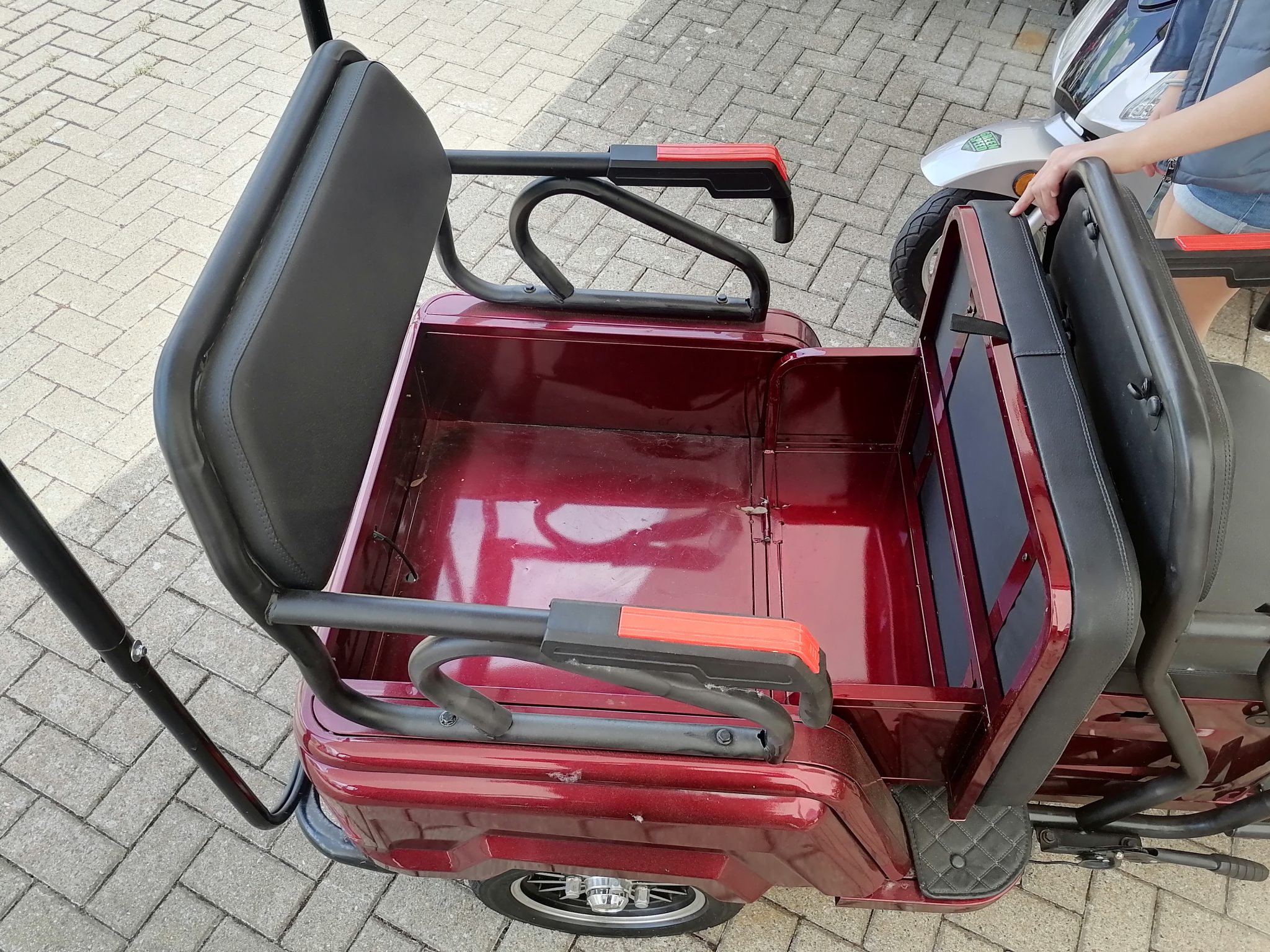 3-Rad E-Rikscha mit viel Platz TUK TUK Autorikscha Rikschas Elektro ...